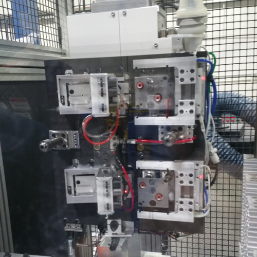 EOAT - Yushin - Robotic Automation for the Plastics Industry